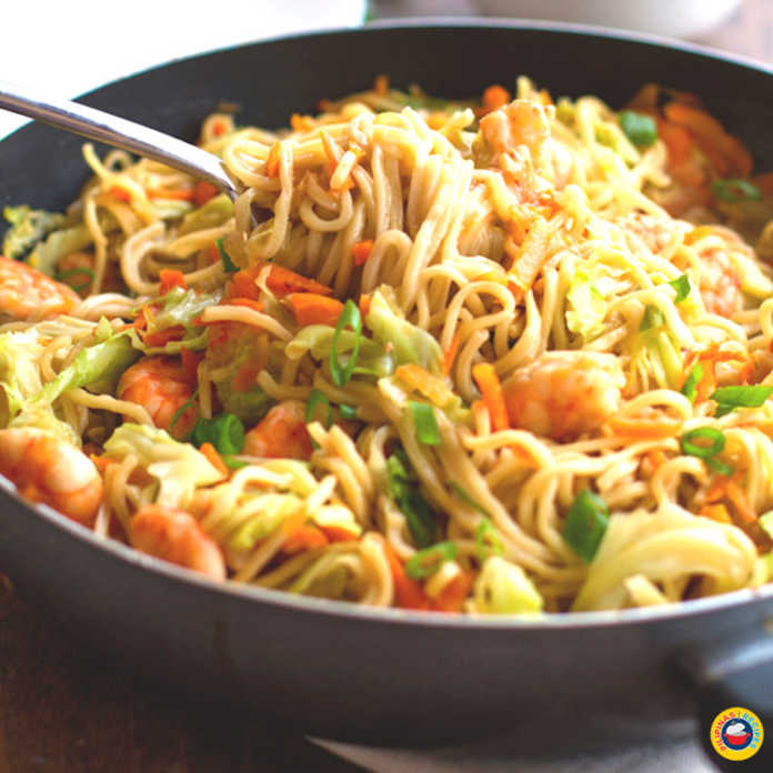 Filipino Pancit Canton Recipe - Pilipinas Recipes