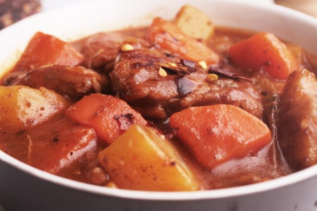 Pork Kaldereta Recipe (Kalderetang Baboy) - Pilipinas Recipes